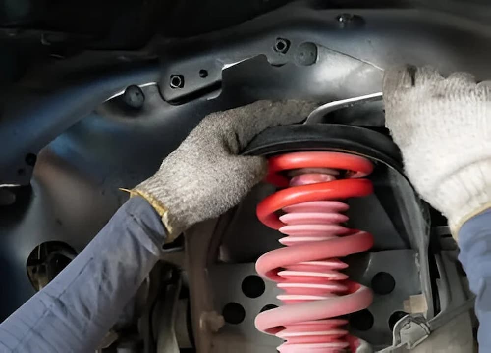 Suspensi Mobil: Komponen, Fungsi, dan Cara Kerjanya - OJC Auto Course