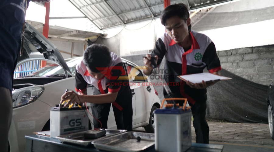 Panduan Lengkap Sparepart Mobil: Jenis, Fungsi, dan Tips Perawatan ...